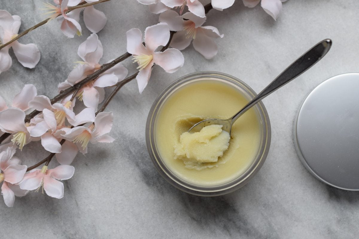This DIY Cleansing Balm Recipe Is Easy, Affordable & Convenient