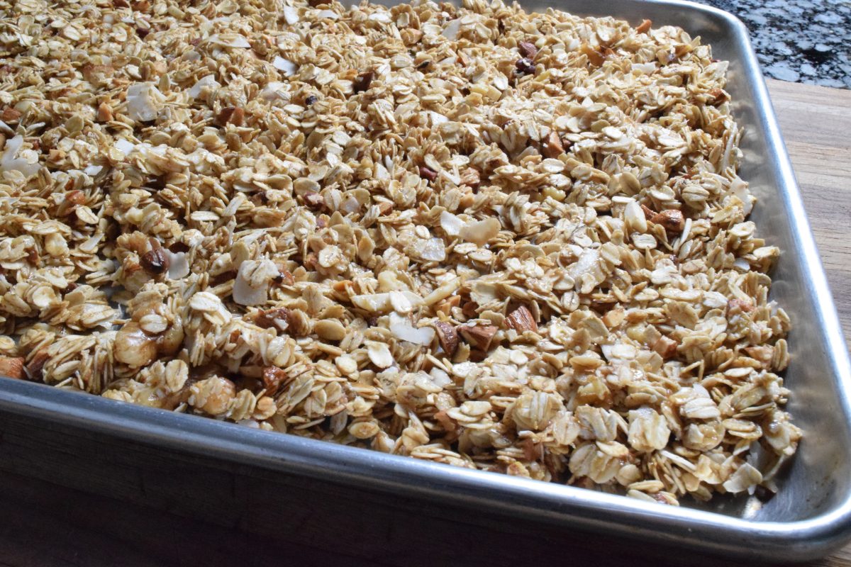 A Basic Homemade Granola Recipe You Can Customize