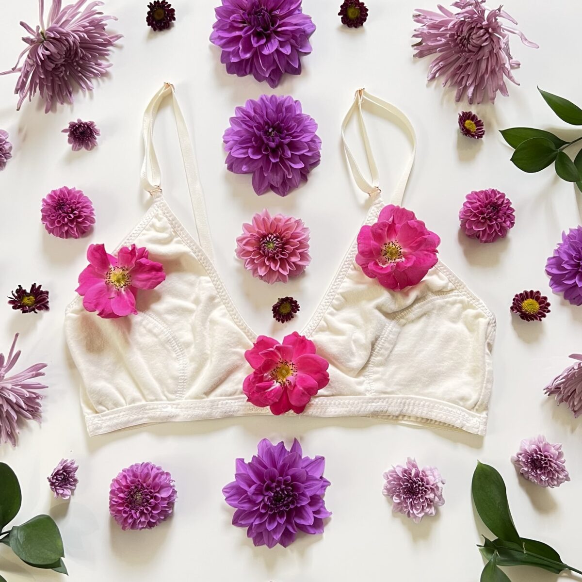 How to Choose an Organic Cotton Bra from Brook There