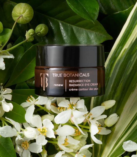 10 Best Natural Eye Creams - Mindful Momma